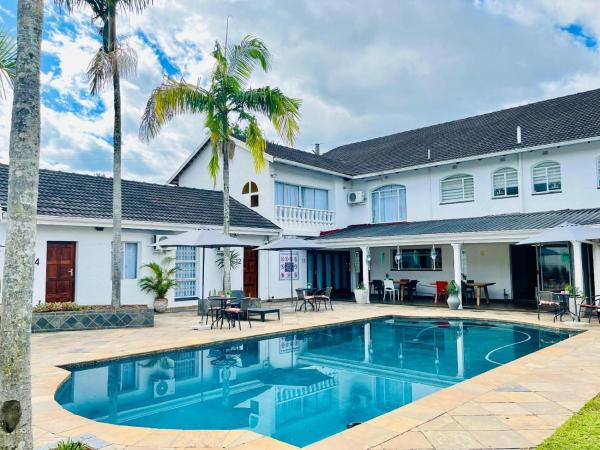 Wölfe Krantz Accommodation - Mbombela