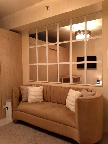 The Grass Residences T4 - 1br Unit By J&t - Valenzuela