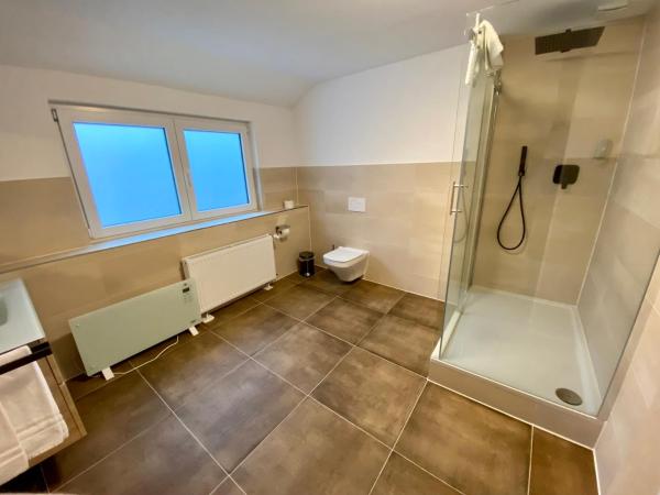Hotel Restaurant Unikat - Zeltingen-Rachtig