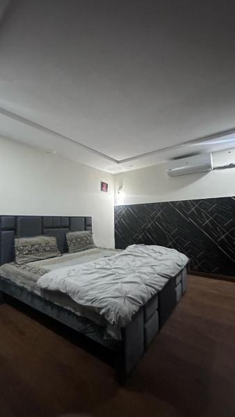 Gulberg Hights - Islamabad