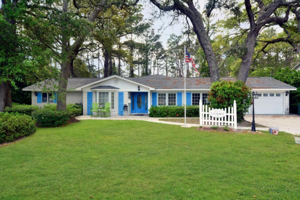 Ginger's Guesthouse - Jekyll Island, GA