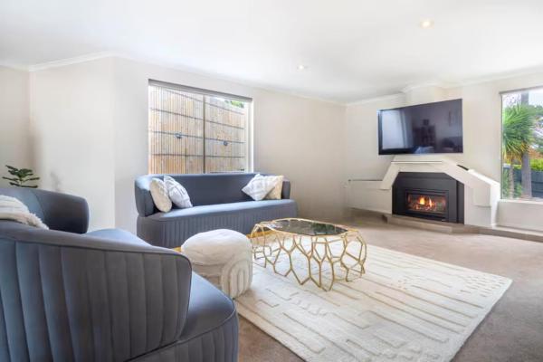 'The Moondah Manor' A Poolside Family Retreat - Mornington