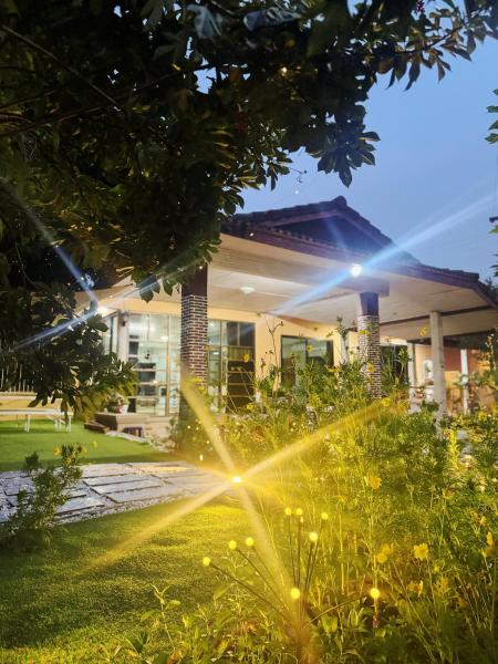 Sun And Moon House - パッタヤー