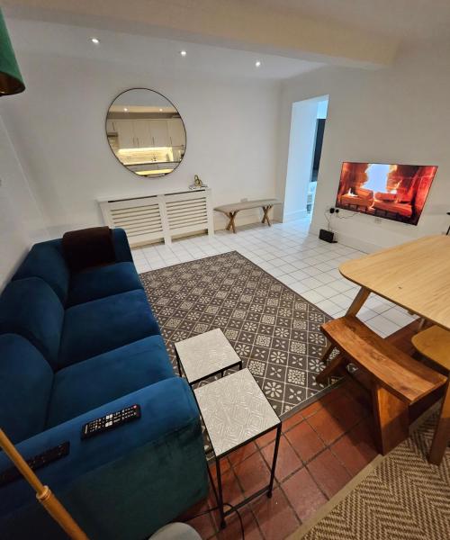 Haru Apr, Primrose Hill Camden Town - Camden Town - London