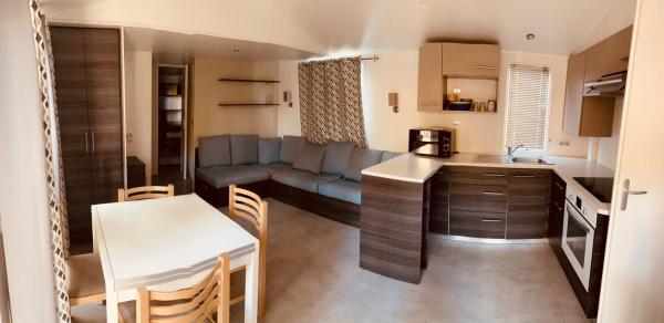 Mobil Home De Standing Aux Portes Des Cévennes Sur Un Terrain Ombragé Et Arboré - Mialet