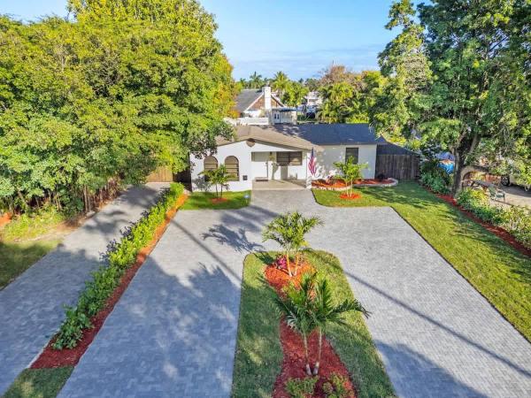 Bright And Cozy Home In Homestead - Homestead, FL