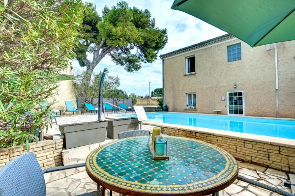 Logis Hôtel La Bastide D'entraigues - Monteux