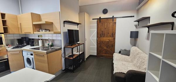 Central Dob Apartman - Budapeste