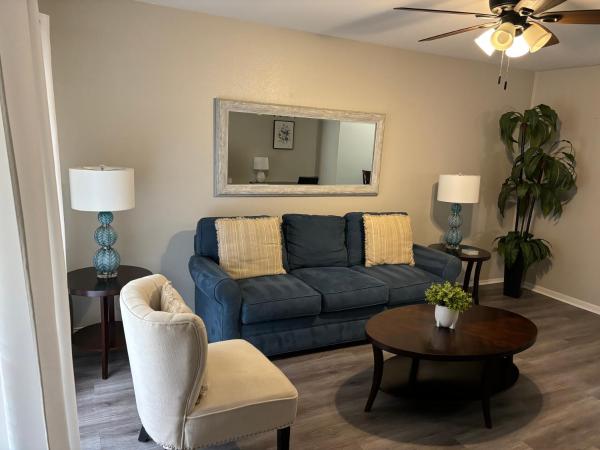 One Bedroom Apartment - Park Place Houston