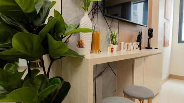 Zaniyah's Haven, At Smdc Style Residences - Iloílo