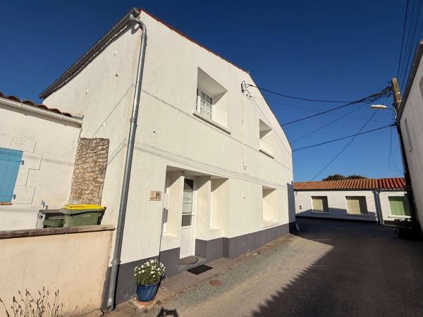 Charmante Maison De Village à Saint-pierre-d'oléron, Idéale Pour 4 Personnes - Fr-1-778-52 - Saint-Pierre-d'Oléron