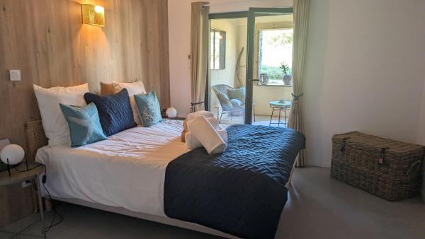 Magnifique 70m2 Avec Patio Terrasse En Bord De Mer - Figari