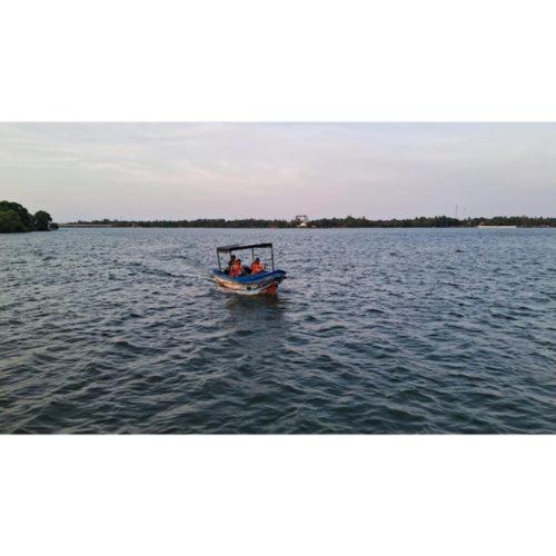 Small Bat Full Package 1 - Sri Lanka