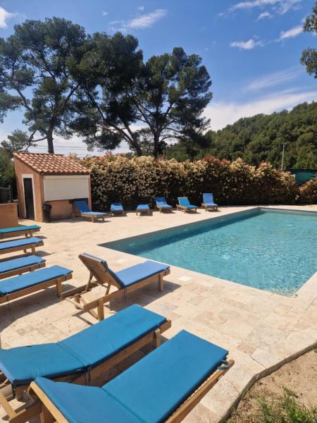 Camping Aux Portes De Cassis - Cassis