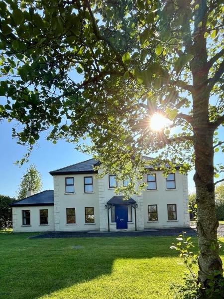 Adare Countryside House & Private Garden - County Clare