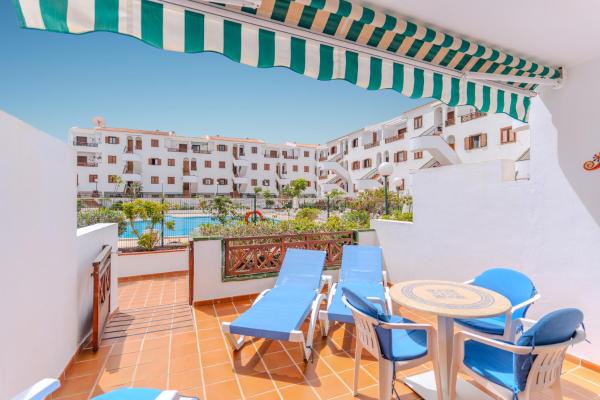 Victoria Court 2 Pool - Arona