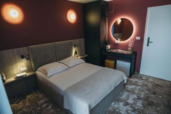 Grey Residence - Drobeta-Turnu Severin