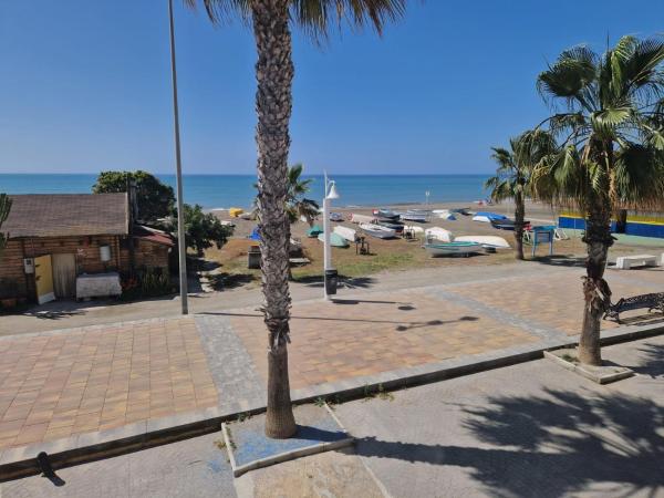 Playa Marina - Rincón de la Victoria