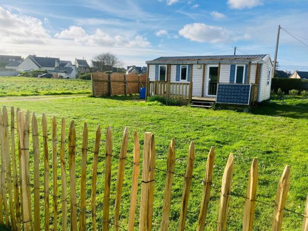 Mobil Home à 100m De La Mer Sur Terrain Privé - Plouescat