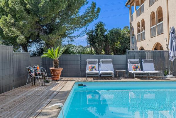 Hôtel Belvédère Mougins - Alpes-Maritimes