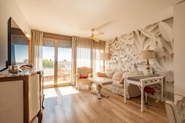 Encantador Apto En La Playa - Creixell