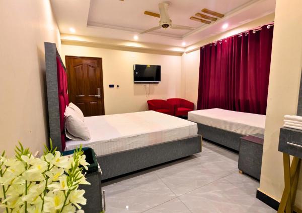 Blue Sky Hotel - Lahore