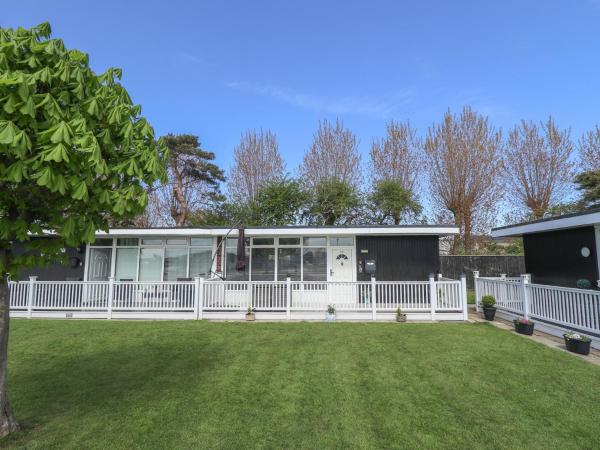 99 Cherry Park - Ingoldmells
