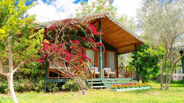 Etenna Beach Bungalows - Çıralı