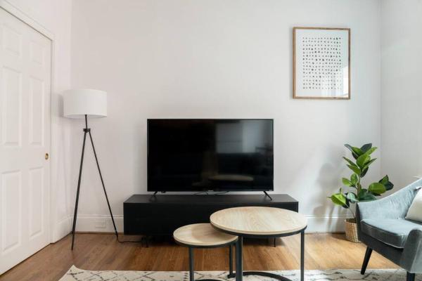 Modern 1brs Steps From Boston Common And South End - Boston, MA