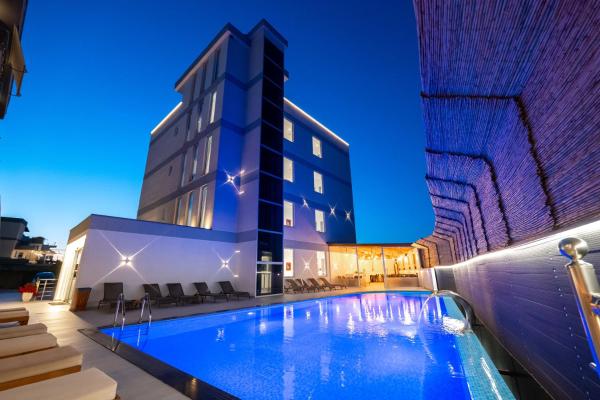 Admiro Hotel - Ksamil