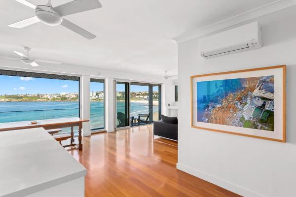 Beachfront Luxury 3 Beds With Ocean View Balcony - Randwick