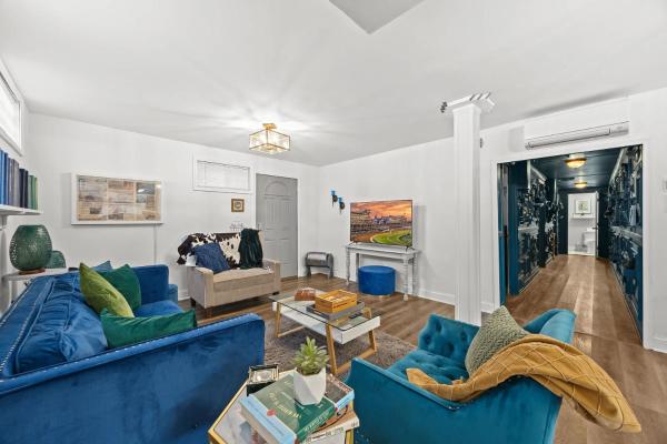 Modern Apt Near Churchill Downs & Expo Center - Louisville, KY