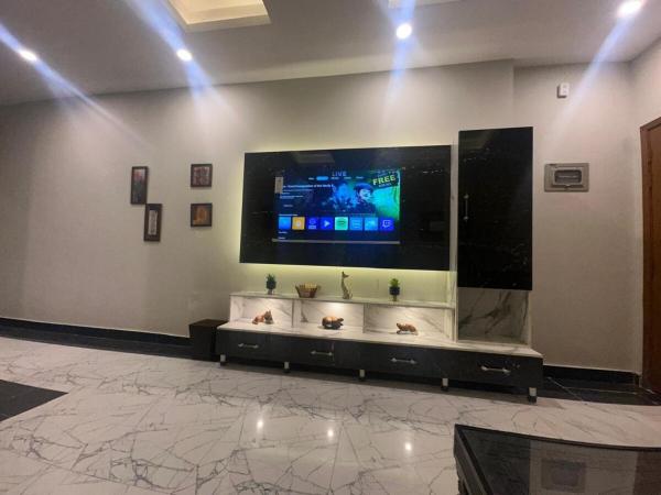 Cozy Apartment, Luxury Amenities! - Pakistan