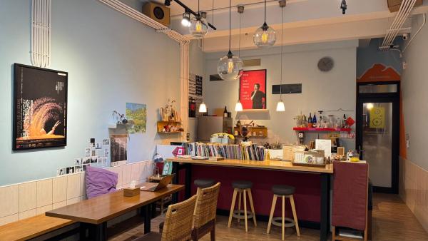 Center.center Hostel - 푸리 진