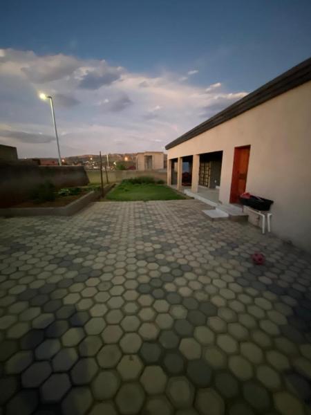Nkhahle's House - Lesotho