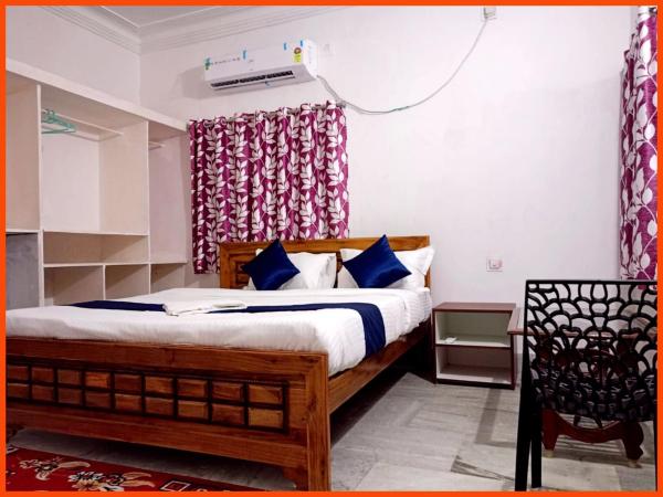 Bhubneswar Hotel Madison Homestay Near Anand Park And Tulsi Manas Temple- Spacious & Fully Air Conditioned Rooms -A Premium Hotel In Bhubneswar - Bhubaneswar