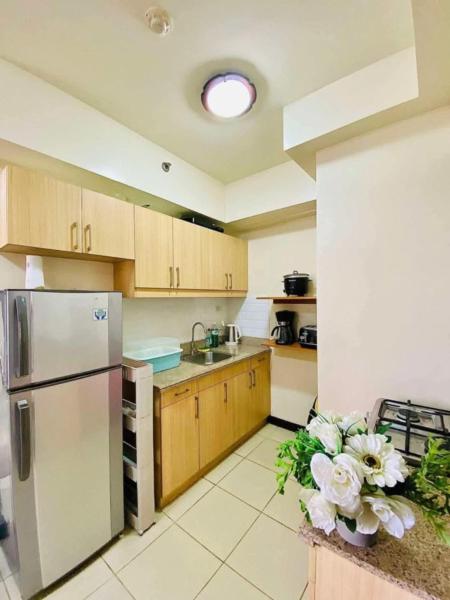 2br Free Parking Calathea Place - Muntinlupa