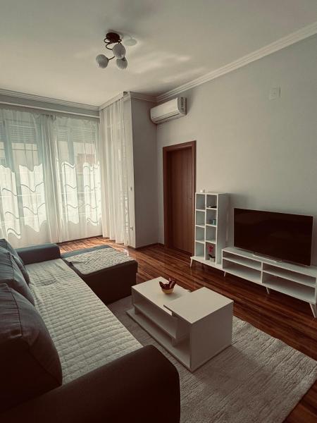 Beverly Apartment - Belgrade Nikola Tesla Airport (BEG)