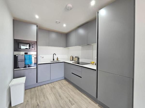 2 Bedroom Flat In Belfast - Belfast