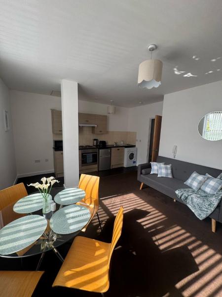 Trafford 1 Bed Apartment -