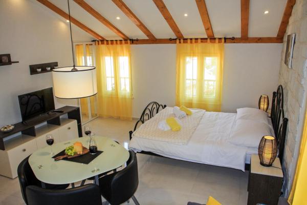 Villa Kapar - Apartment ŠUfit - Trogir