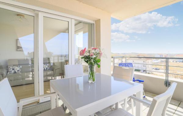 Stunning Apartment In Stella Plage - Cucq