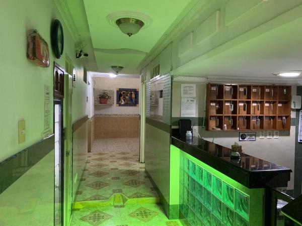 Hotel Del Parque - Buga