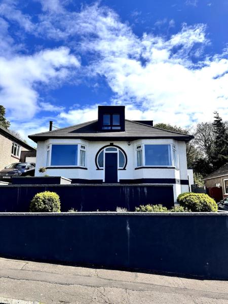 Kaimes Kip Stylish Edinburgh Five Bedroom Home - Edinburgh