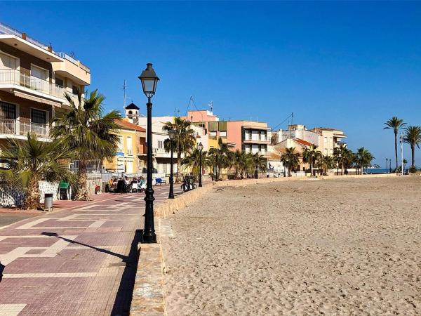 2 Bed Apartment 3 Minutes From The Beach In Los Alcazares - San Javier