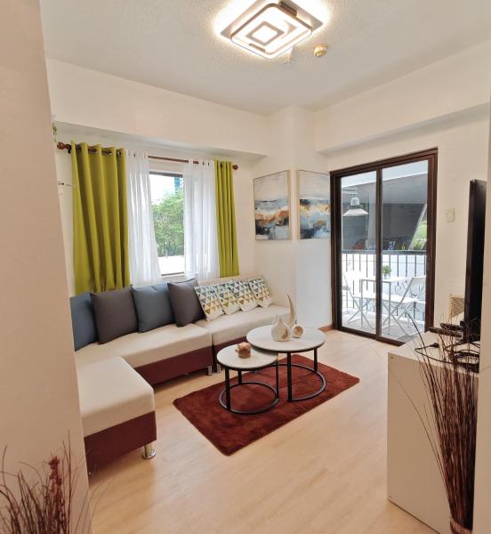 Forbeswood Heights - Makati