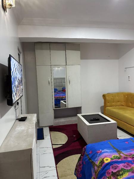 Tut's Place 5 - Abuja