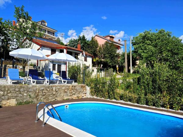 Domagoj - Luxury Apartments With Heated Swimming Pool, Jacuzzi And Seaview - Rijeka