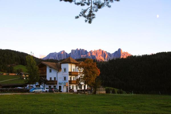 Hotel Landgasthof Lärchenwald - Bolzano