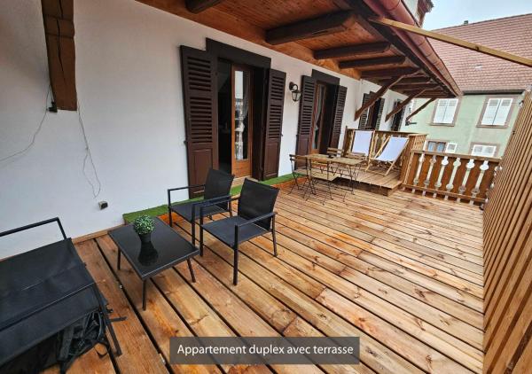 Appartements Duplex 3 Et 4 Personnes - Climatisation - Village éLu Parmi Les "Plus Beaux Villages De France" - Route Des Vins - Centre Alsace - Bergheim, France